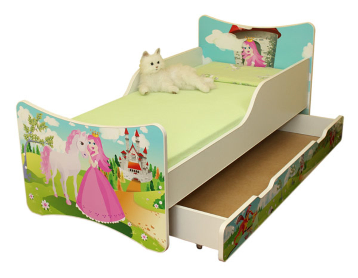 Pat pentru copii – Desene cu printese - banaby.ro